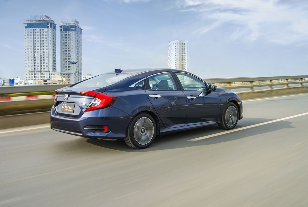 Hơn 230 xe Honda Civic mới được tiêu thụ trong tháng bán hàng đầu tiên