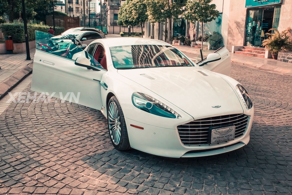 Xe Aston Martin chính hãng sẽ về Việt Nam vào tháng 10/2018