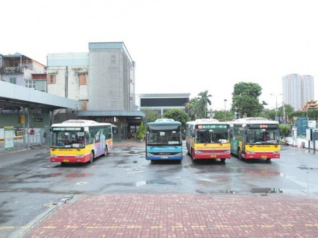 Quyết định số 876: Tất cả xe buýt của Hà Nội chuyển thành xe điện vào 2025