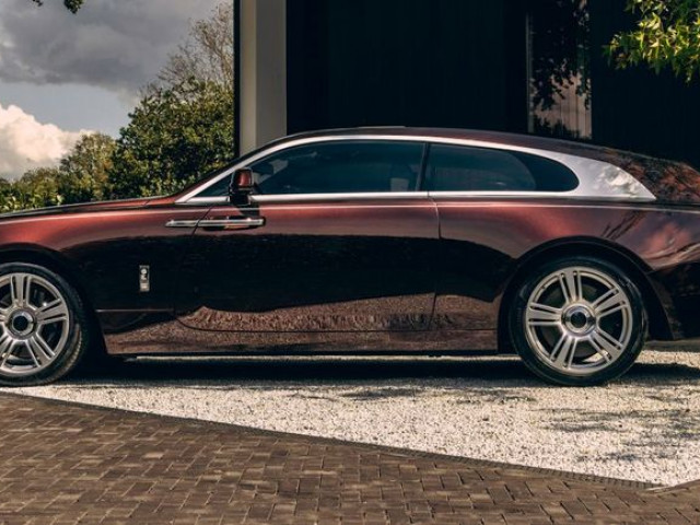 Cận cảnh Silver Spectre - phiên bản Shooting Brake siêu cao cấp của ...