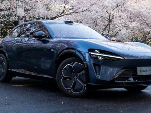 CEO Xiaomi hé lộ thiết kế YU7 trước ngày ra mắt