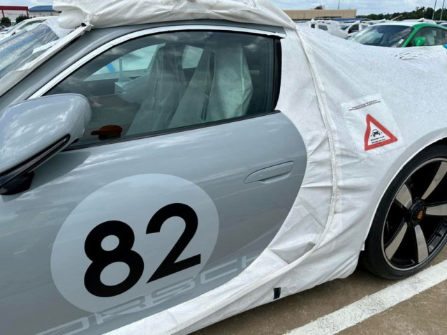 Porsche 911 Sport Classic của đại gia Cường "đô la" chính thức cập bến ...